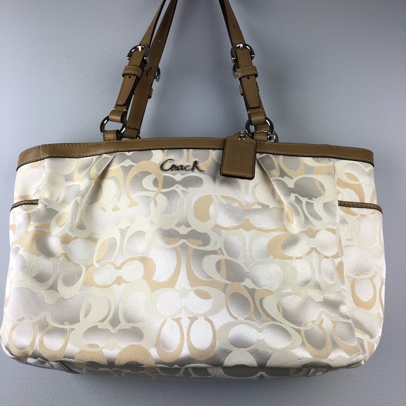 Coach | Bags | Coach Cream Purse | Poshmark